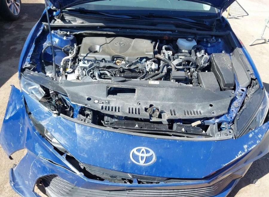 Zils Toyota Camry 2025 Viļņa, ar dzinēja tilpumu 2.49 L un nobraukumu 85 tūkst. km par 15900 €, foto 8 vietnē AUTOMOTO.COM.LV
