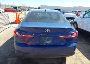 Zils Toyota Camry 2025 Viļņa, ar dzinēja tilpumu 2.49 L un nobraukumu 85 tūkst. km par 15900 €, foto 9 vietnē AUTOMOTO.COM.LV