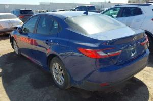Zils Toyota Camry 2025 Viļņa, ar dzinēja tilpumu 2.49 L un nobraukumu 85 tūkst. km par 15900 €, foto 10 vietnē AUTOMOTO.COM.LV