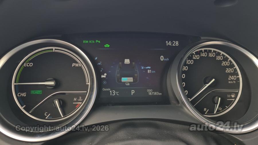 Коричневый Тойота Камри 2019 в Таллин, объемом двигателя 2.50 л и пробегом 188 тыс. км за 17900 €, фото 17 на AUTOMOTO.COM.LV