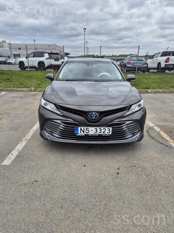 Коричневый Тойота Камри 2019 в Рига, объемом двигателя 2.50 л и пробегом 150 тыс. км за 20500 €, фото 2 на AUTOMOTO.COM.LV