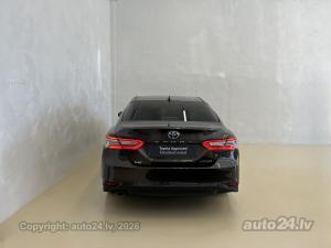 Brown Toyota Camry 2020 in Rakvere, with an engine capacity of 2.49 L and mileage of 109 thousand km for 22490 €, photo 17 on AUTOMOTO.COM.LV