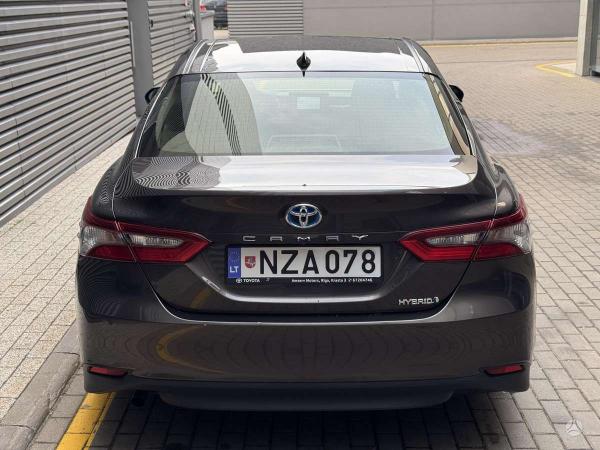 Brūns Toyota Camry 2021 Viļņa, ar dzinēja tilpumu 2.49 L un nobraukumu 207 tūkst. km par 16900 €, foto 8 vietnē AUTOMOTO.COM.LV