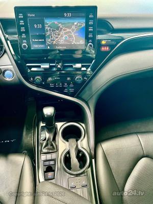 Brūns Toyota Camry 2021 Tallina, ar dzinēja tilpumu 2.50 L un nobraukumu 103 tūkst. km par 25500 €, foto 13 vietnē AUTOMOTO.COM.LV