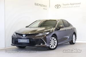 Brown Toyota Camry 2021 in Tallinn, with an engine capacity of 2.49 L and mileage of 145 thousand km for 20990 €, photo  on AUTOMOTO.COM.LV