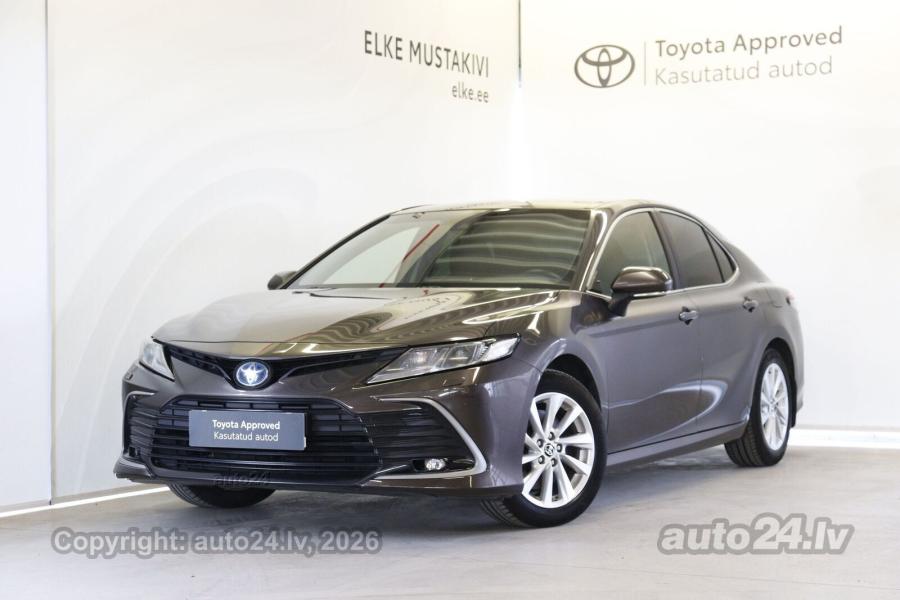 Brūns Toyota Camry 2021 Tallina, ar dzinēja tilpumu 2.49 L un nobraukumu 145 tūkst. km par 20990 €, foto 1 vietnē AUTOMOTO.COM.LV