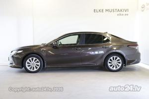Brūns Toyota Camry 2021 Tallina, ar dzinēja tilpumu 2.49 L un nobraukumu 145 tūkst. km par 20990 €, foto 4 vietnē AUTOMOTO.COM.LV