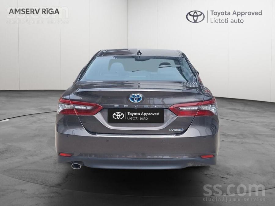 Brūns Toyota Camry 2022 Rīga, ar dzinēja tilpumu 2.50 L un nobraukumu 108 tūkst. km par 26900 €, foto 7 vietnē AUTOMOTO.COM.LV