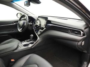 Brūns Toyota Camry 2022 Viļņa, ar dzinēja tilpumu 2.49 L un nobraukumu 114 tūkst. km par 23400 €, foto 13 vietnē AUTOMOTO.COM.LV