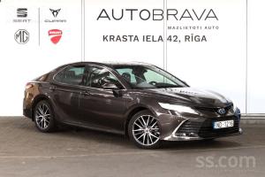 Коричневый Тойота Камри 2022 в Рига, объемом двигателя 2.50 л и пробегом 101 тыс. км за 23300 €, фото 4 на AUTOMOTO.COM.LV