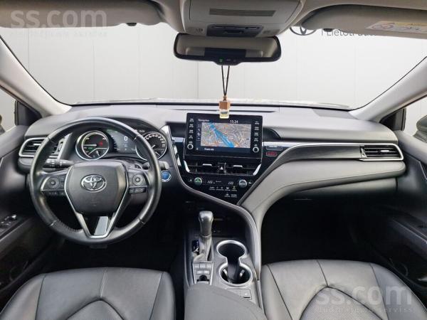 Brūns Toyota Camry 2023 Rīga, ar dzinēja tilpumu 2.50 L un nobraukumu 72 tūkst. km par 31000 €, foto 9 vietnē AUTOMOTO.COM.LV