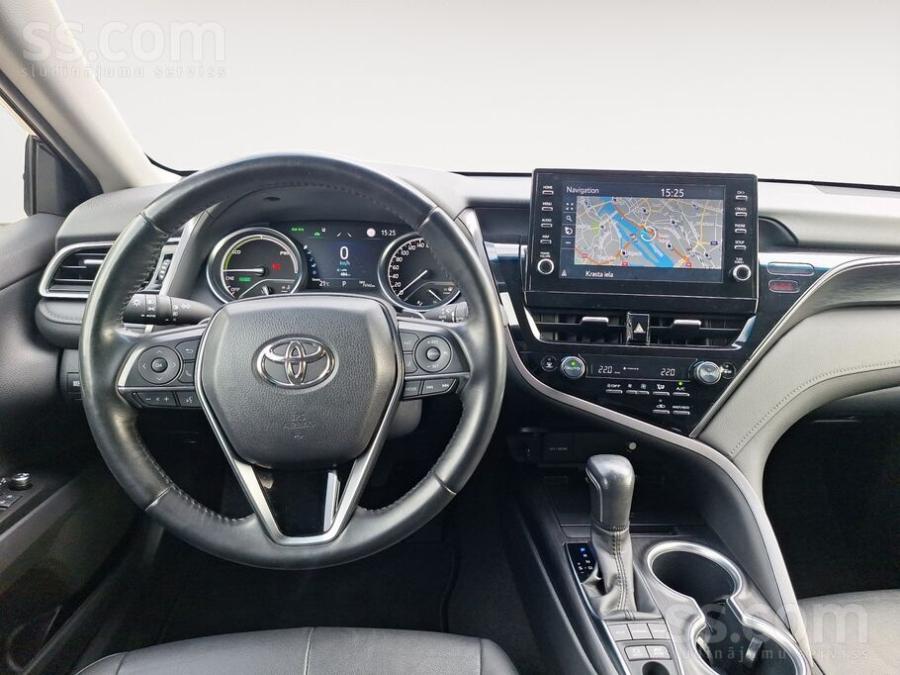Brūns Toyota Camry 2023 Rīga, ar dzinēja tilpumu 2.50 L un nobraukumu 72 tūkst. km par 31000 €, foto 11 vietnē AUTOMOTO.COM.LV