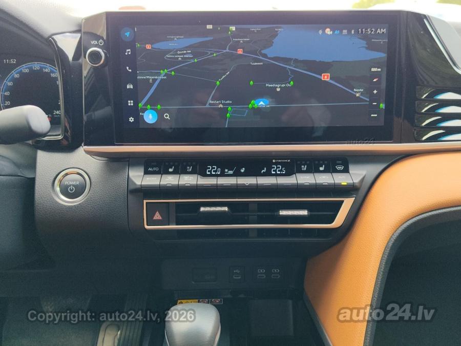 Brūns Toyota Camry 2026 Tallina, ar dzinēja tilpumu 2.49 L un nobraukumu 10 tūkst. km par 43895 €, foto 15 vietnē AUTOMOTO.COM.LV