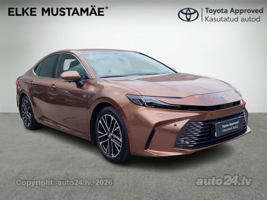Brūns Toyota Camry 2026 Tallina, ar dzinēja tilpumu 2.49 L un nobraukumu 10 tūkst. km par 43895 €, foto 19 vietnē AUTOMOTO.COM.LV
