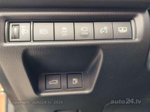 Brūns Toyota Camry 2026 Tallina, ar dzinēja tilpumu 2.49 L un nobraukumu 10 tūkst. km par 43895 €, foto 21 vietnē AUTOMOTO.COM.LV