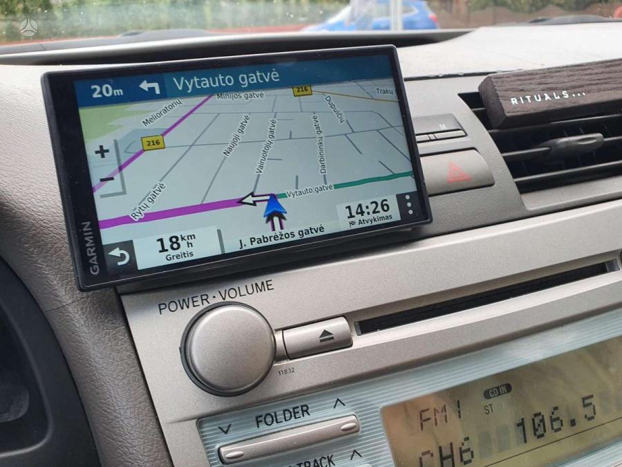 Green Toyota Camry 2008 in Kretinga, with an engine capacity of 2.40 L and mileage of 271 thousand km for 3590 €, photo 11 on AUTOMOTO.COM.LV
