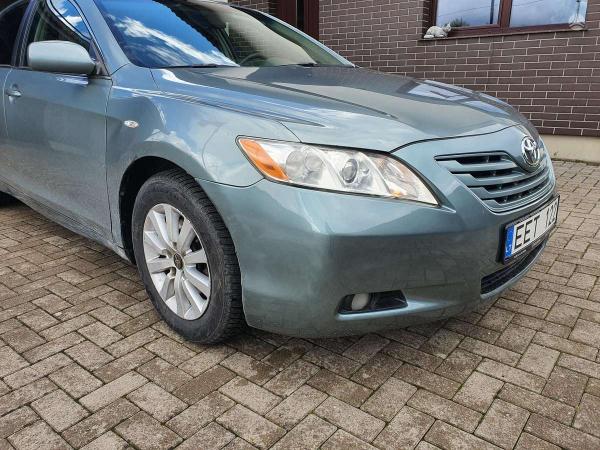 Toyota Camry 2008 in Kretinga on AUTOMOTO.COM.LV Green Toyota Camry 2008 in Kretinga, with an engine capacity of 2.40 L and mileage of 271 thousand km for 3700 €, photo 7 on AUTOMOTO.COM.LV