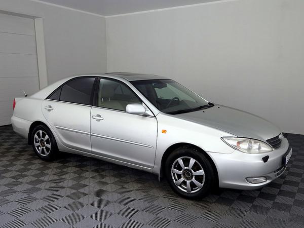 Серый Тойота Камри 2003 в Таллин, объемом двигателя 2.40 л и пробегом 265 тыс. км за 1299 €, фото 1 на AUTOMOTO.COM.LV