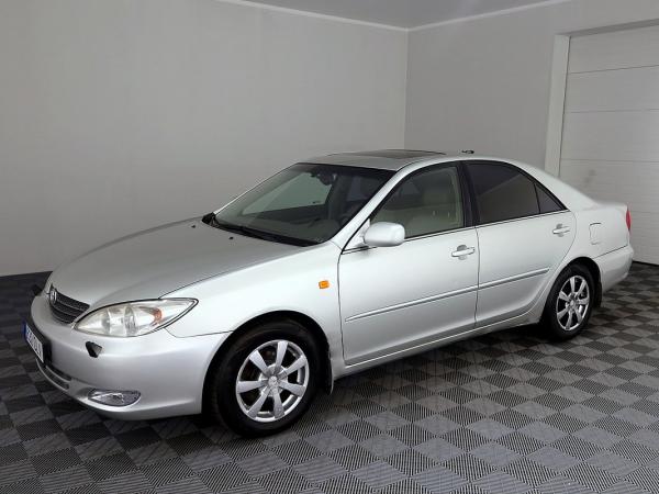 Серый Тойота Камри 2003 в Таллин, объемом двигателя 2.40 л и пробегом 265 тыс. км за 1299 €, фото 10 на AUTOMOTO.COM.LV