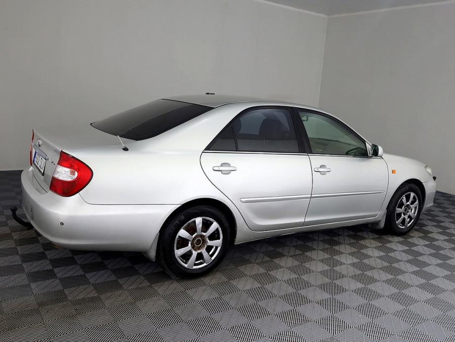 Grey Toyota Camry 2003 in Tallinn, with an engine capacity of 2.40 L and mileage of 265 thousand km for 1299 €, photo 11 on AUTOMOTO.COM.LV