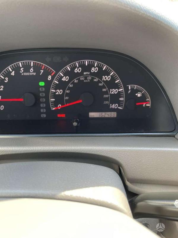 Grey Toyota Camry 2005 in Kaunas, with an engine capacity of 2.40 L and mileage of 162 thousand km for 2600 €, photo 10 on AUTOMOTO.COM.LV
