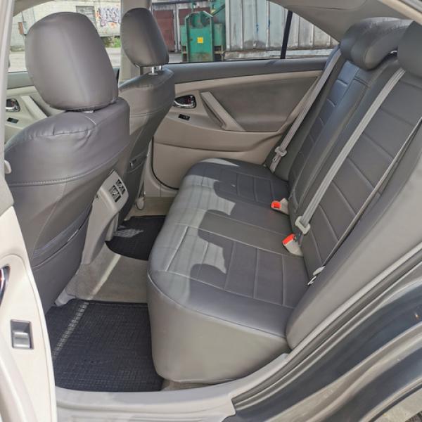 Grey Toyota Camry 2007 in Tallinn, with an engine capacity of 2.40 L and mileage of 196 thousand km for 6000 €, photo 1 on AUTOMOTO.COM.LV