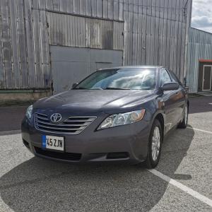 Grey Toyota Camry 2007 in Tallinn, with an engine capacity of 2.40 L and mileage of 196 thousand km for 6000 €, photo 15 on AUTOMOTO.COM.LV