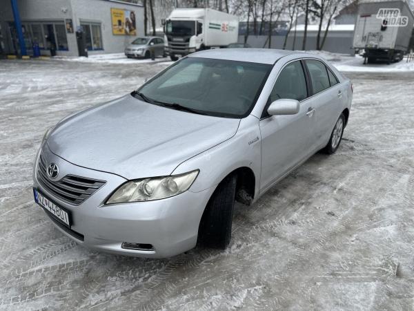 Grey Toyota Camry 2008 in Marijampole, with an engine capacity of 2.40 L and mileage of 159 thousand km for 4900 €, photo 3 on AUTOMOTO.COM.LV