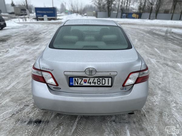 Grey Toyota Camry 2008 in Marijampole, with an engine capacity of 2.40 L and mileage of 159 thousand km for 4900 €, photo 6 on AUTOMOTO.COM.LV