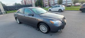 Pelēks Toyota Camry 2009 Prienai, ar dzinēja tilpumu 3.50 L un nobraukumu 335 tūkst. km par 3350 €, foto  vietnē AUTOMOTO.COM.LV