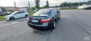 Pelēks Toyota Camry 2009 Prienai, ar dzinēja tilpumu 3.50 L un nobraukumu 335 tūkst. km par 3350 €, foto 4 vietnē AUTOMOTO.COM.LV