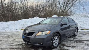 Grey Toyota Camry 2010 in Klaipeda, with an engine capacity of 2.36 L and mileage of 180 thousand km for 2850 €, photo 8 on AUTOMOTO.COM.LV