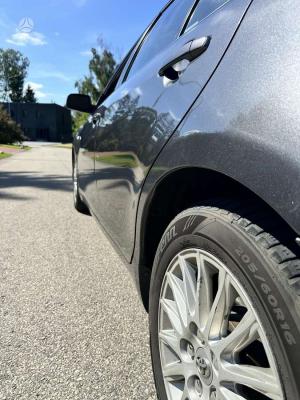 Pelēks Toyota Camry 2010 Viļņa, ar dzinēja tilpumu 3.50 L un nobraukumu 346 tūkst. km par 4900 €, foto 17 vietnē AUTOMOTO.COM.LV