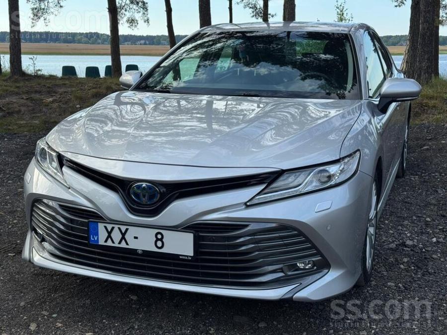Серый Тойота Камри 2019 в Рига, объемом двигателя 2.50 л и пробегом 63 тыс. км за 25500 €, фото 3 на AUTOMOTO.COM.LV