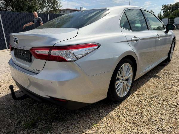 Pelēks Toyota Camry 2019 Šauļi, ar dzinēja tilpumu 2.49 L un nobraukumu 79 tūkst. km par 8400 €, foto 7 vietnē AUTOMOTO.COM.LV