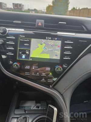 Grey Toyota Camry 2020 in Riga, with an engine capacity of 2.50 L and mileage of 101 thousand km for 17500 €, photo 17 on AUTOMOTO.COM.LV