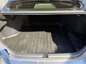 Grey Toyota Camry 2021 in Riga, with an engine capacity of 2.50 L and mileage of 143 thousand km for 21700 €, photo 11 on AUTOMOTO.COM.LV