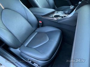 Pelēks Toyota Camry 2021 Tallina, ar dzinēja tilpumu 2.50 L un nobraukumu 39 tūkst. km par 30990 €, foto 10 vietnē AUTOMOTO.COM.LV