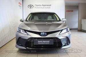 Pelēks Toyota Camry 2022 Tallina, ar dzinēja tilpumu 2.50 L un nobraukumu 110 tūkst. km par 25990 €, foto 6 vietnē AUTOMOTO.COM.LV