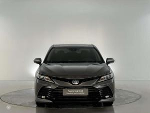 Pelēks Toyota Camry 2023 Viļņa, ar dzinēja tilpumu 2.49 L un nobraukumu 52 tūkst. km par 26900 €, foto 5 vietnē AUTOMOTO.COM.LV