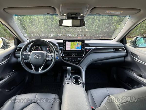 Серый Тойота Камри 2023 в Таллин, объемом двигателя 2.50 л и пробегом 55 тыс. км за 31500 €, фото 5 на AUTOMOTO.COM.LV