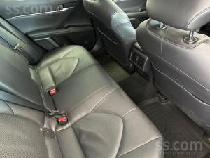 Серый Тойота Камри 2023 в Екабпилс, объемом двигателя 2.50 л и пробегом 62 тыс. км за 34400 €, фото 22 на AUTOMOTO.COM.LV