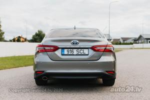 Grey Toyota Camry 2023 in Tallinn, with an engine capacity of 2.50 L and mileage of 43 thousand km for 34900 €, photo 17 on AUTOMOTO.COM.LV