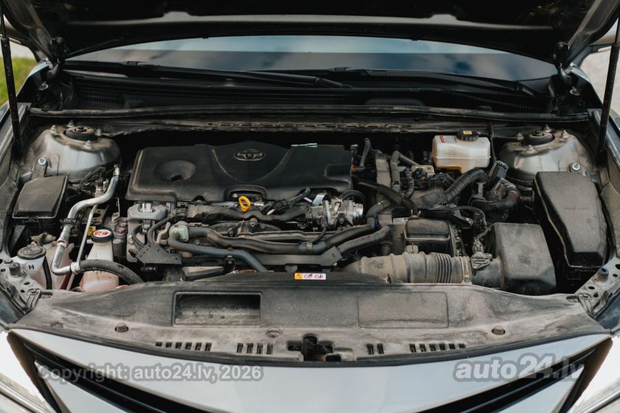 Grey Toyota Camry 2023 in Tallinn, with an engine capacity of 2.50 L and mileage of 43 thousand km for 34900 €, photo 23 on AUTOMOTO.COM.LV