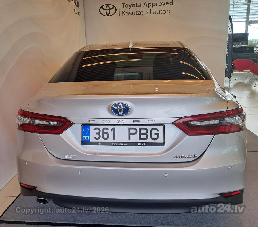 Pelēks Toyota Camry 2023 Narva, ar dzinēja tilpumu 2.49 L un nobraukumu 55 tūkst. km par 32490 €, foto 7 vietnē AUTOMOTO.COM.LV