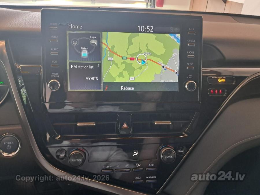 Pelēks Toyota Camry 2023 Narva, ar dzinēja tilpumu 2.49 L un nobraukumu 55 tūkst. km par 32490 €, foto 16 vietnē AUTOMOTO.COM.LV