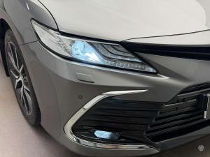 Серый Тойота Камри 2024 в Паневежис, объемом двигателя 2.49 л и пробегом 60 тыс. км за 29990 €, фото 40 на AUTOMOTO.COM.LV