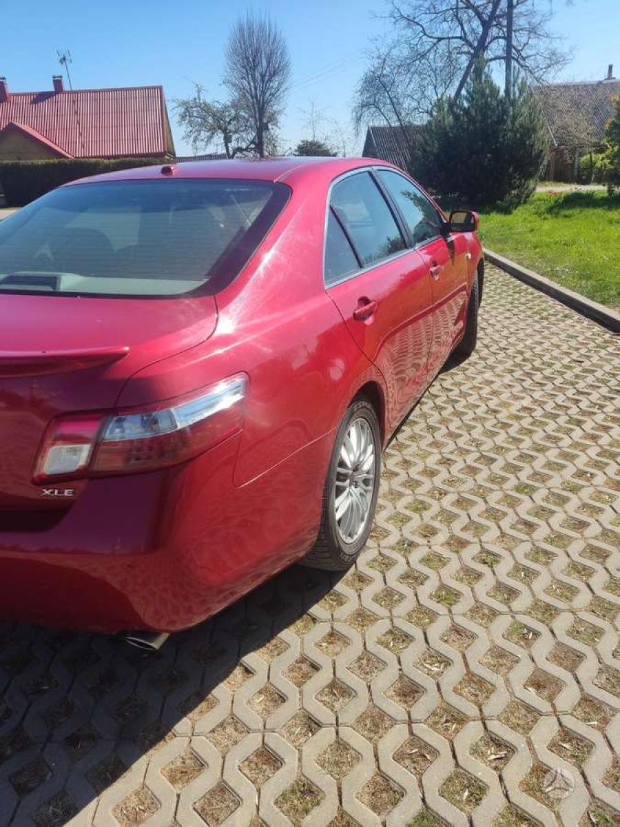 Sarkans Toyota Camry 2010 Švenčionys, ar dzinēja tilpumu 3.50 L un nobraukumu 225 tūkst. km par 5750 €, foto 7 vietnē AUTOMOTO.COM.LV