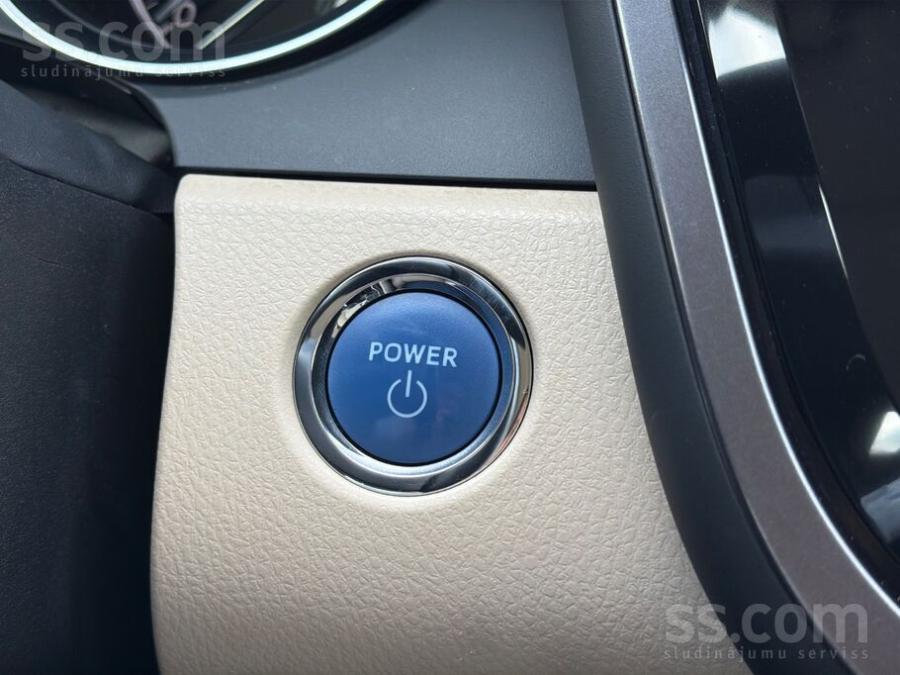 Sarkans Toyota Camry 2020 Rīga, ar dzinēja tilpumu 2.50 L un nobraukumu 170 tūkst. km par 22590 €, foto 32 vietnē AUTOMOTO.COM.LV