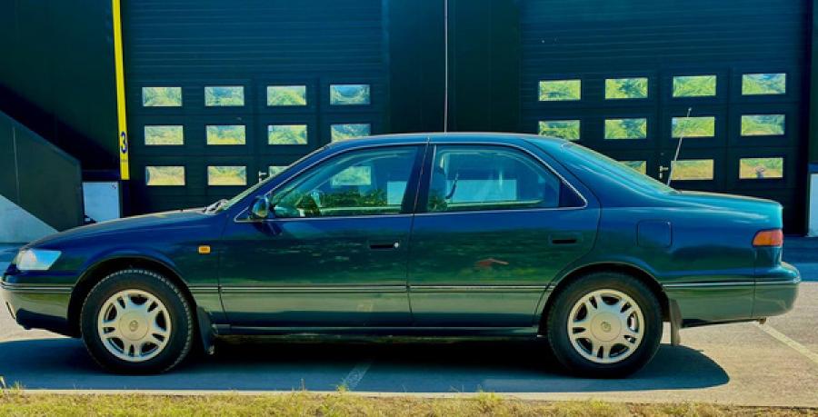 Toyota Camry 1998 Tallina, ar dzinēja tilpumu 2.20 L un nobraukumu 344 tūkst. km par 3700 €, foto 6 vietnē AUTOMOTO.COM.LV